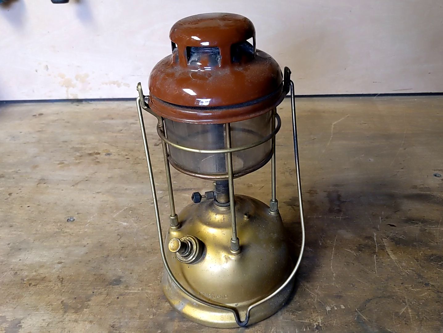 Restoring a Vintage Tilley Paraffin Lamp – Old to New Restorations